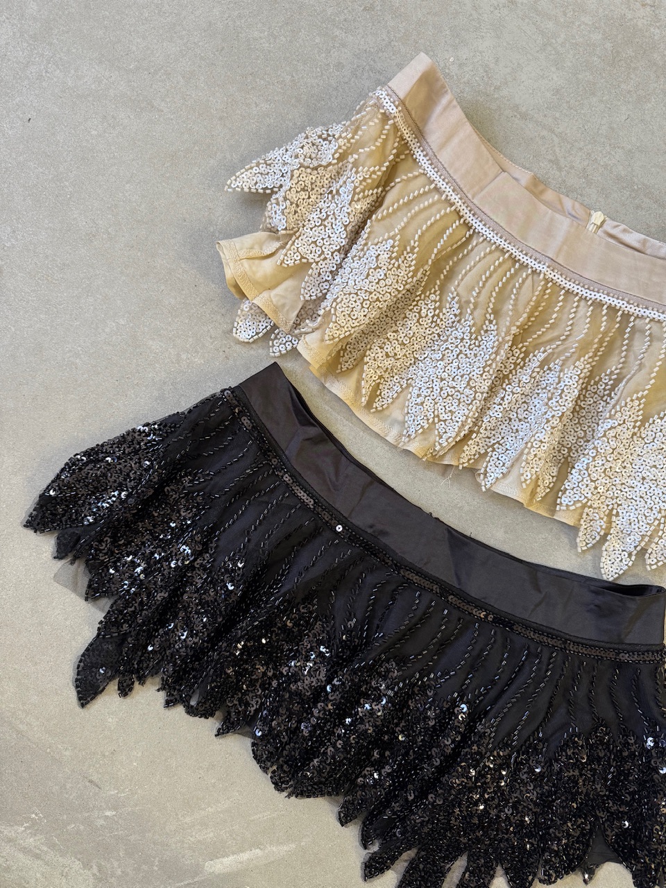 Falda Brillos con Volados en Pico – ASK DENIM